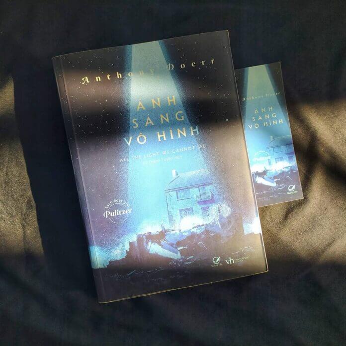 Review sách: Ánh sáng vô hình - Reviewsach.